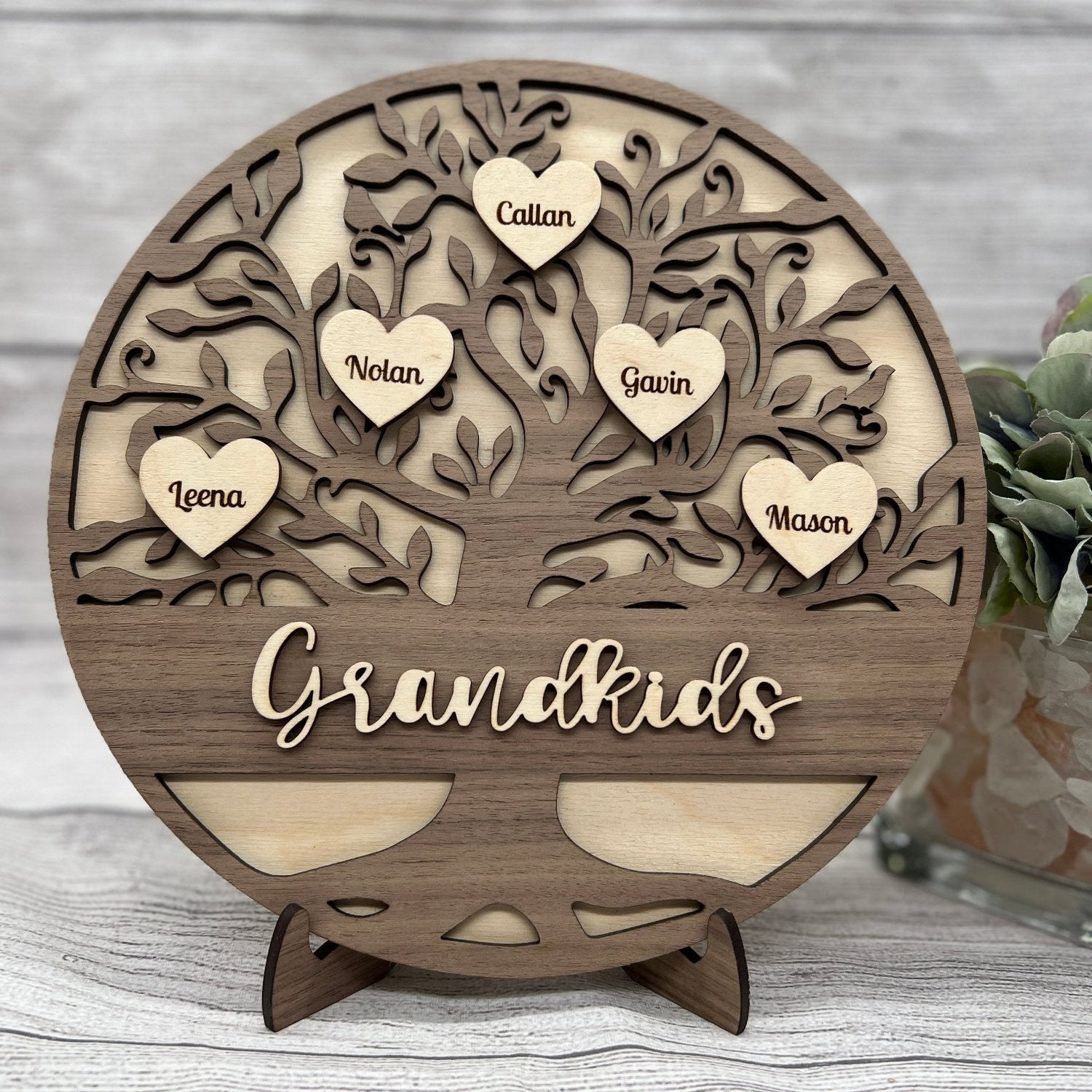 Personalized Grandkids Sign Display / Family Tree – The Knotty Walnut